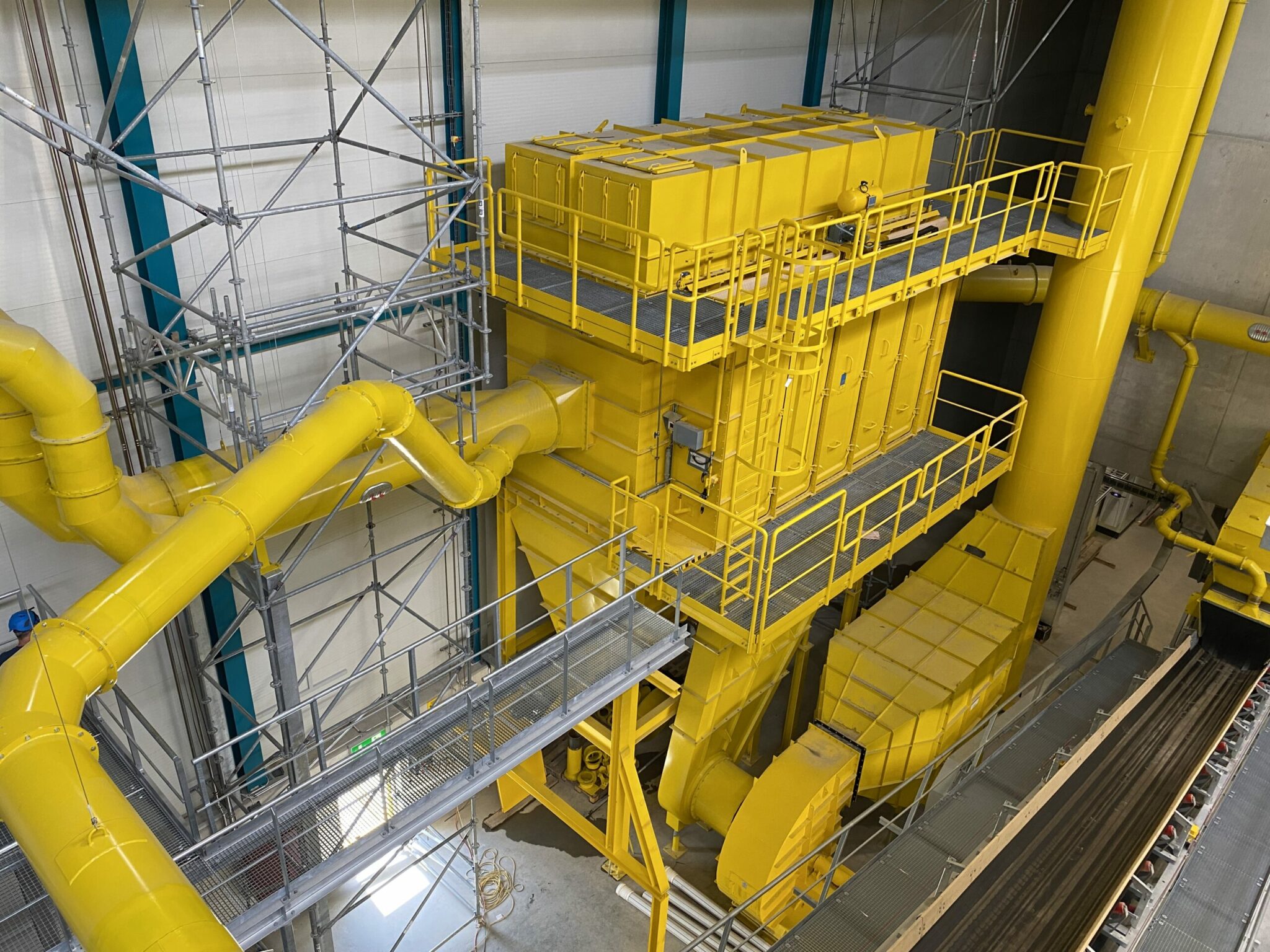 Industrieanlagen für Luftreinhaltung / Entstaubung • eltecna ag